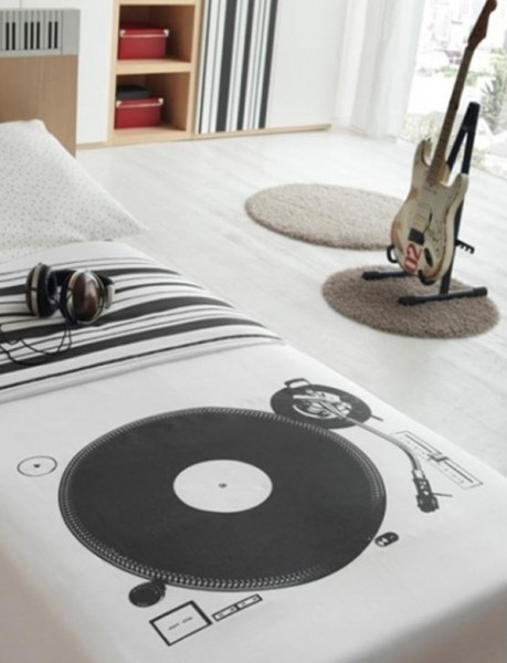 20 Inspiring Music Themed Bedroom Ideas | HomeMydesign