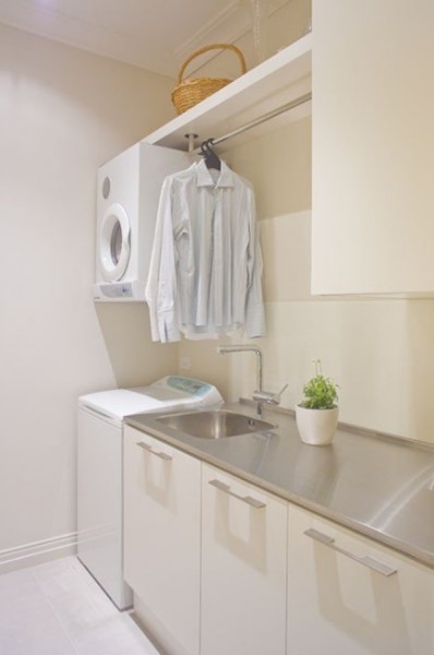 20 Laundry Room Design with Small Space Solutions | HomeMydesign