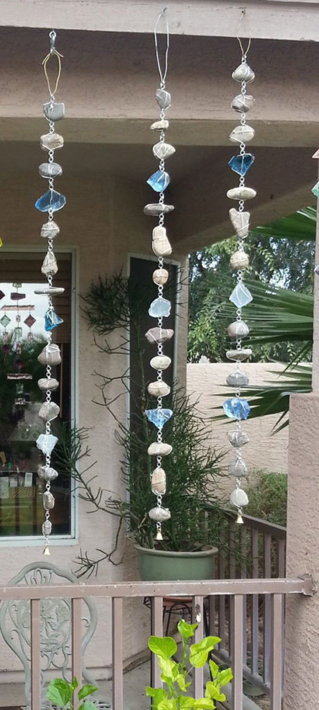 20 Crafty DIY Rain Features For Your Gardens | HomeMydesign