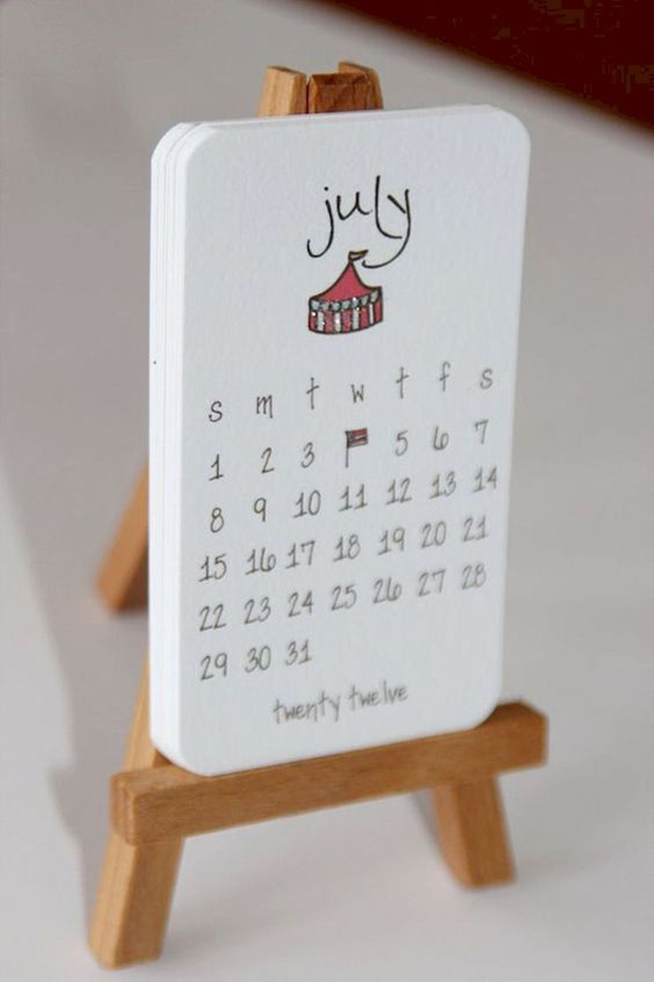 Beautiful diy desk calendar ideas HomeMydesign Beautiful diy desk calendar ideas HomeMydesign