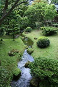 23 Awesome Artificial River Ideas For Your Garden | HomeMydesign