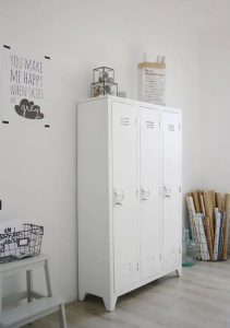 23 Cool Locker Ideas With Industrial Style | HomeMydesign