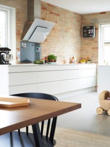 23 Trendy And Functional Cooker Hood Ideas In The Kitchen | HomeMydesign