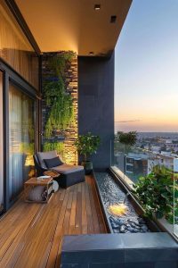 20 Cool Balcony Pond Ideas For Apartment | HomeMydesign